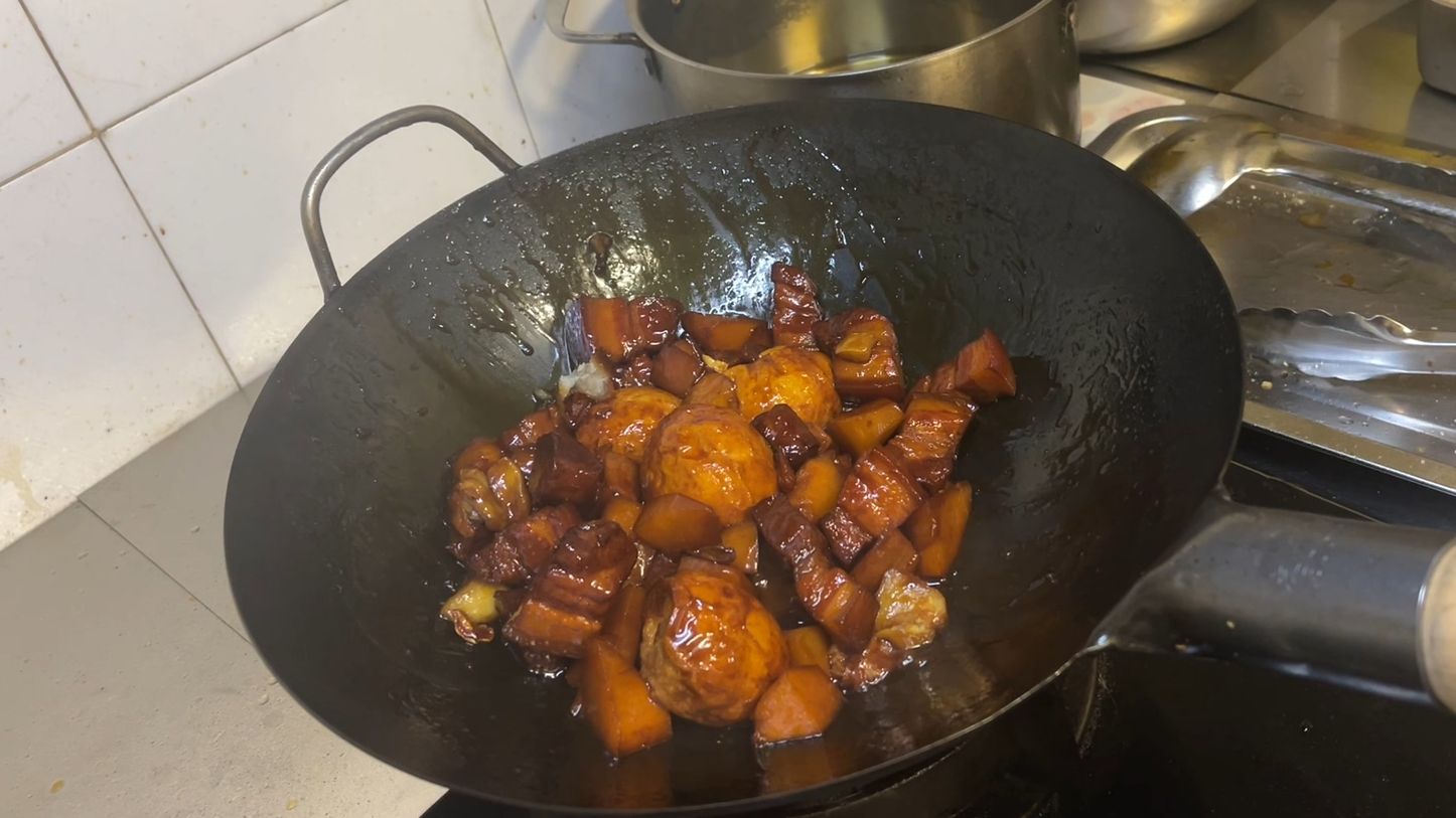 【厨具】口径30厚1.5铁锅试用第2天,发现了带耳锅的大问题。