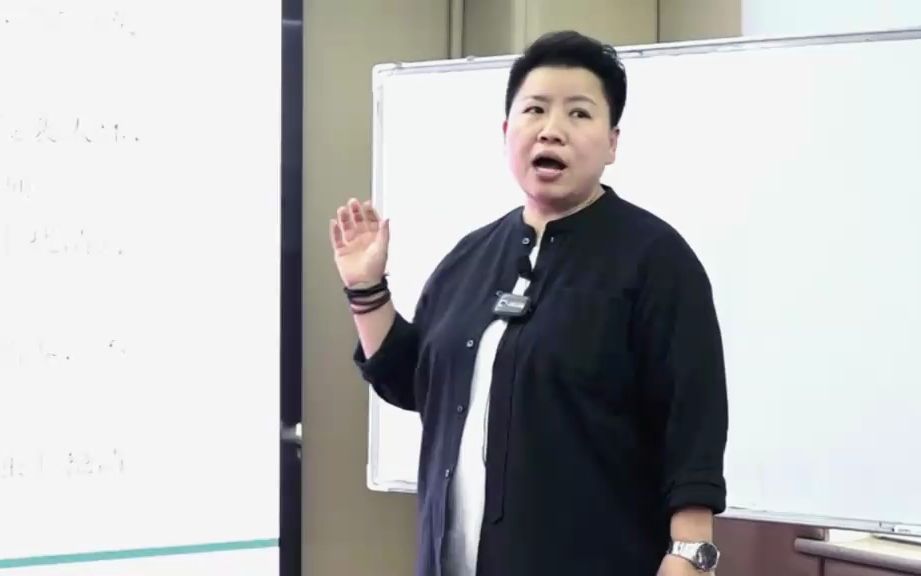 跟红云学董针:各种头痛很困扰?教你两个穴位摆脱疼痛