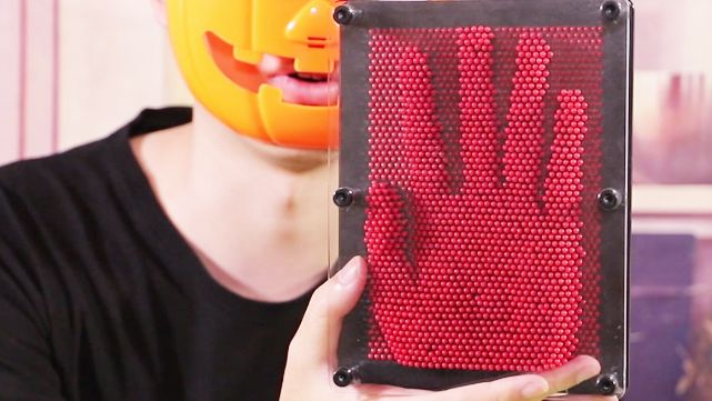 新买的3D打印模型玩具,能真实打印出自己的手掌,太神奇了吧