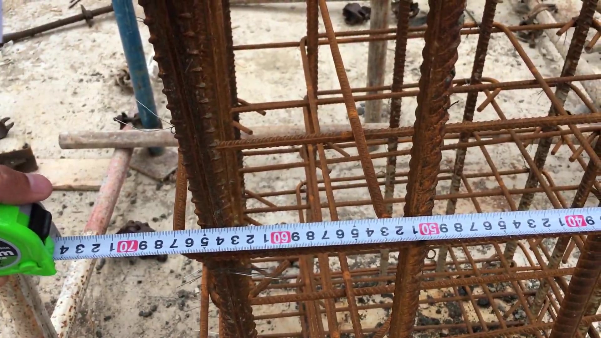 钢筋混凝土柱下独立基础