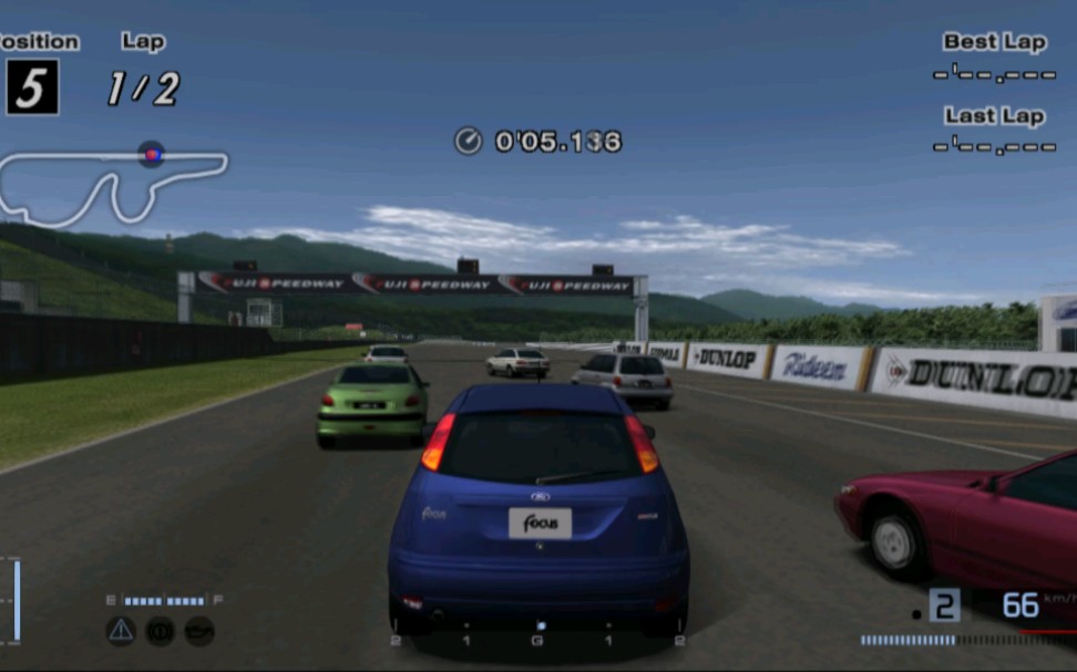 pc运行ps2上的赛车神作,画面真是好