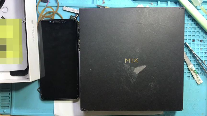 小米mix2s充电闪屏,本以为是个青铜级别的故障,结果是个王者!