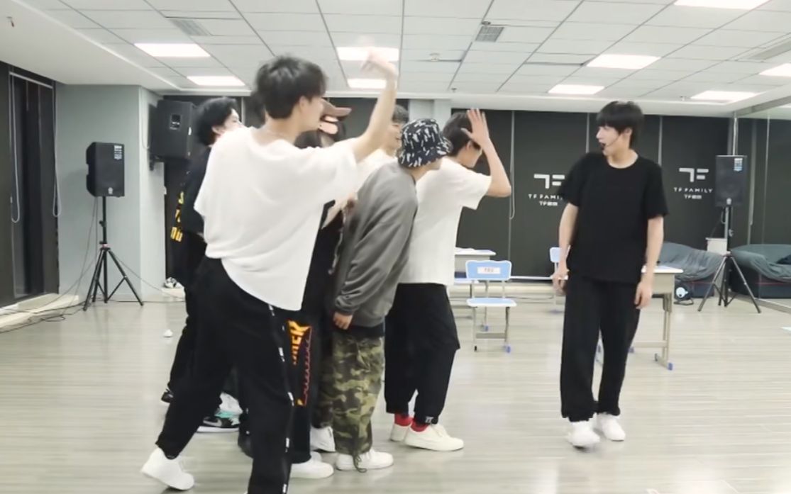 【TF家族】《全部都是你》联排甜蜜志极 朱志鑫 张极