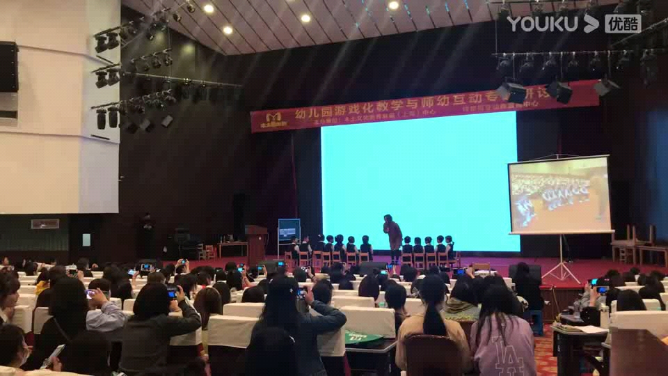 2022最新幼儿园公开课大班语言绘本活动《拉不开的门》有配套视频+...