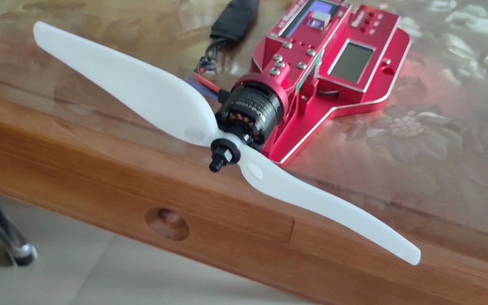 一.新型螺旋桨叶片拉力测试