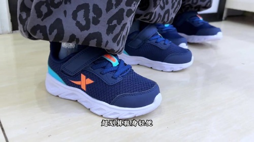 当平凡的鞋子遇上时尚的潮流,会擦出怎样的火花?