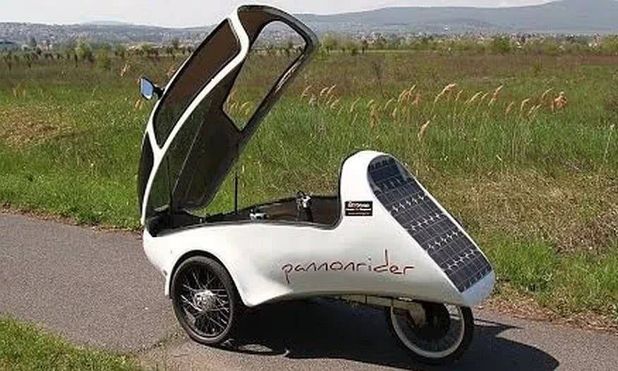 最小太阳能电动三轮车,暴晒一下电量不断,城市穿行不怕堵车