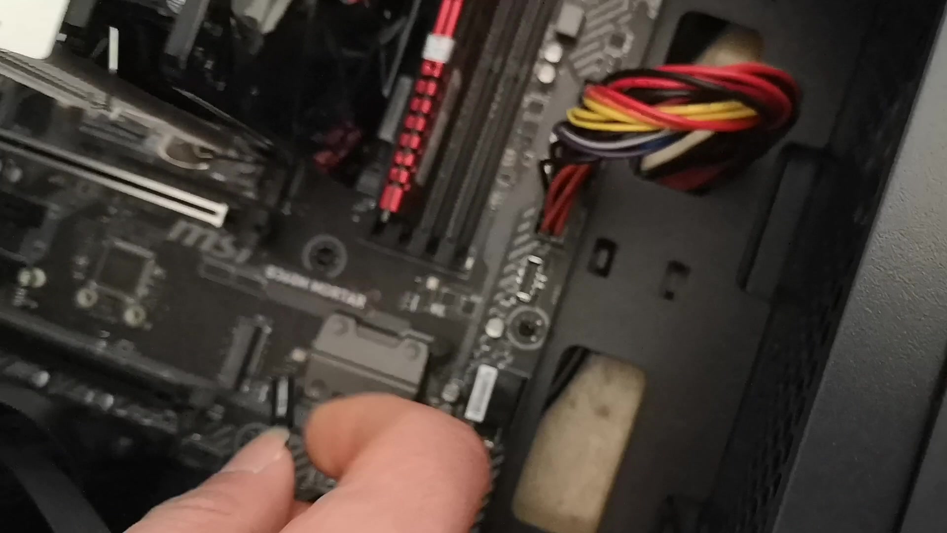 微星B360M MORTAR主板 插机箱跳线