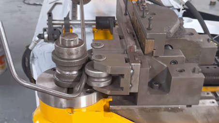 全自动弯管机,自动送料弯钢管带推弯一次成型数控弯管机