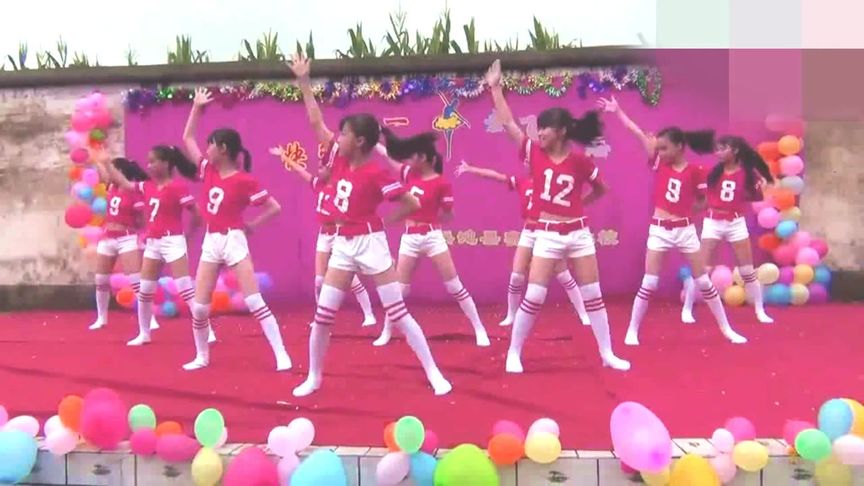 一年才能见一次的儿童舞蹈,如果感到幸福你就拍拍手