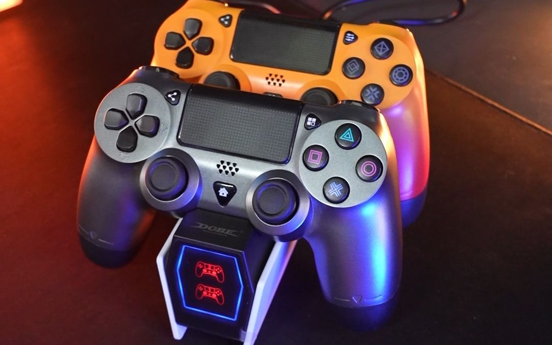 【DOBE】PS4双充底座外观个性美观,一起来康康吧!