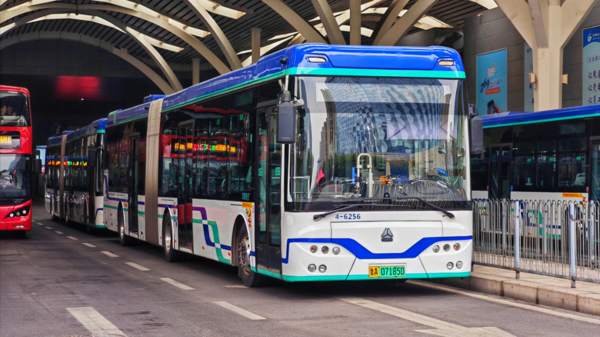 济南公交 ZZ6186GBEVQ1(精进电机,低入口布局)运行实录