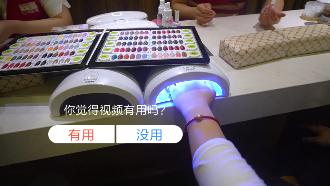 小伙欲体验海底捞优质服务,结果竟羞愧难当