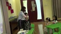 幼儿园安全教育活动《小手划破了》