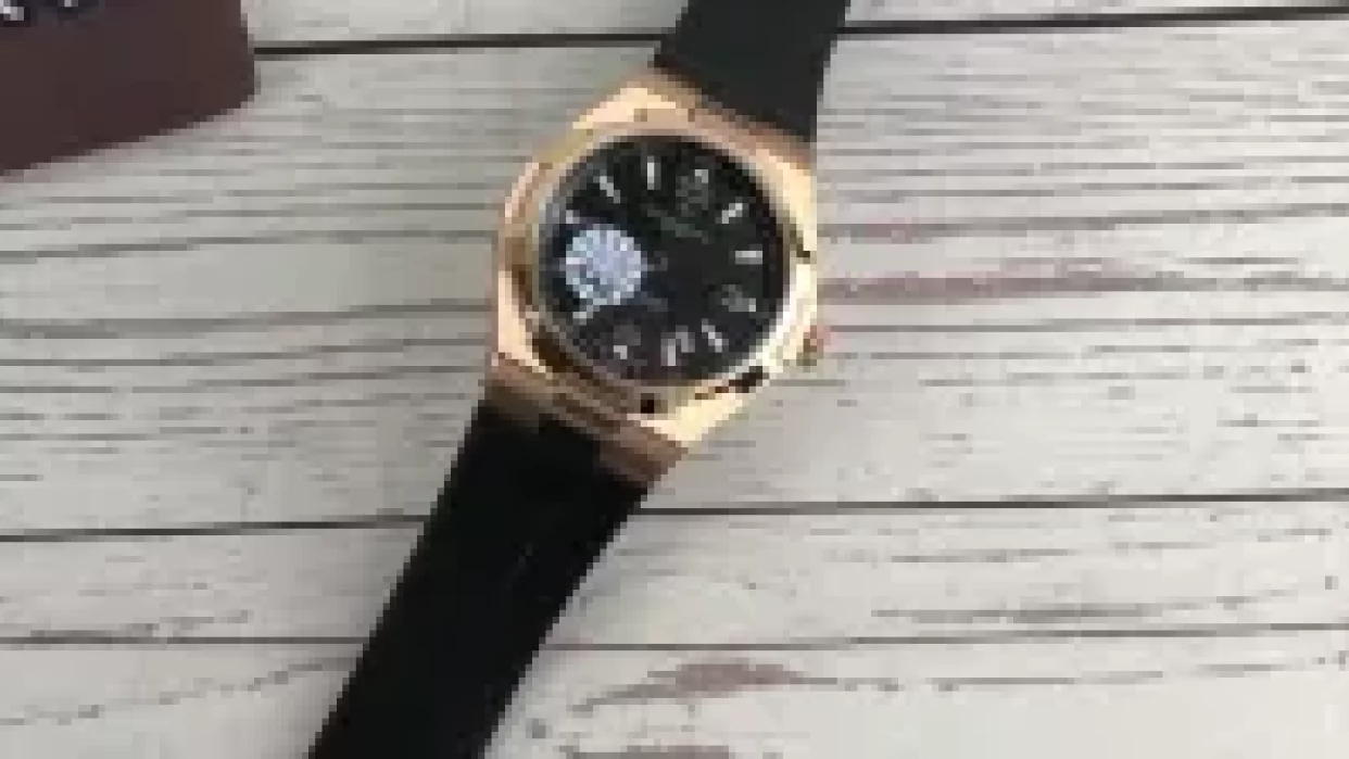 两千多的价格,江诗丹顿纵横四海高端运动腕表,绝对 对得起这价格