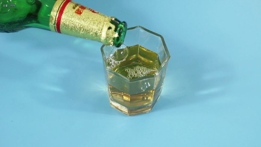 啤酒加小苏打还有这功效,家家户户都在用,真后悔现在才知道!