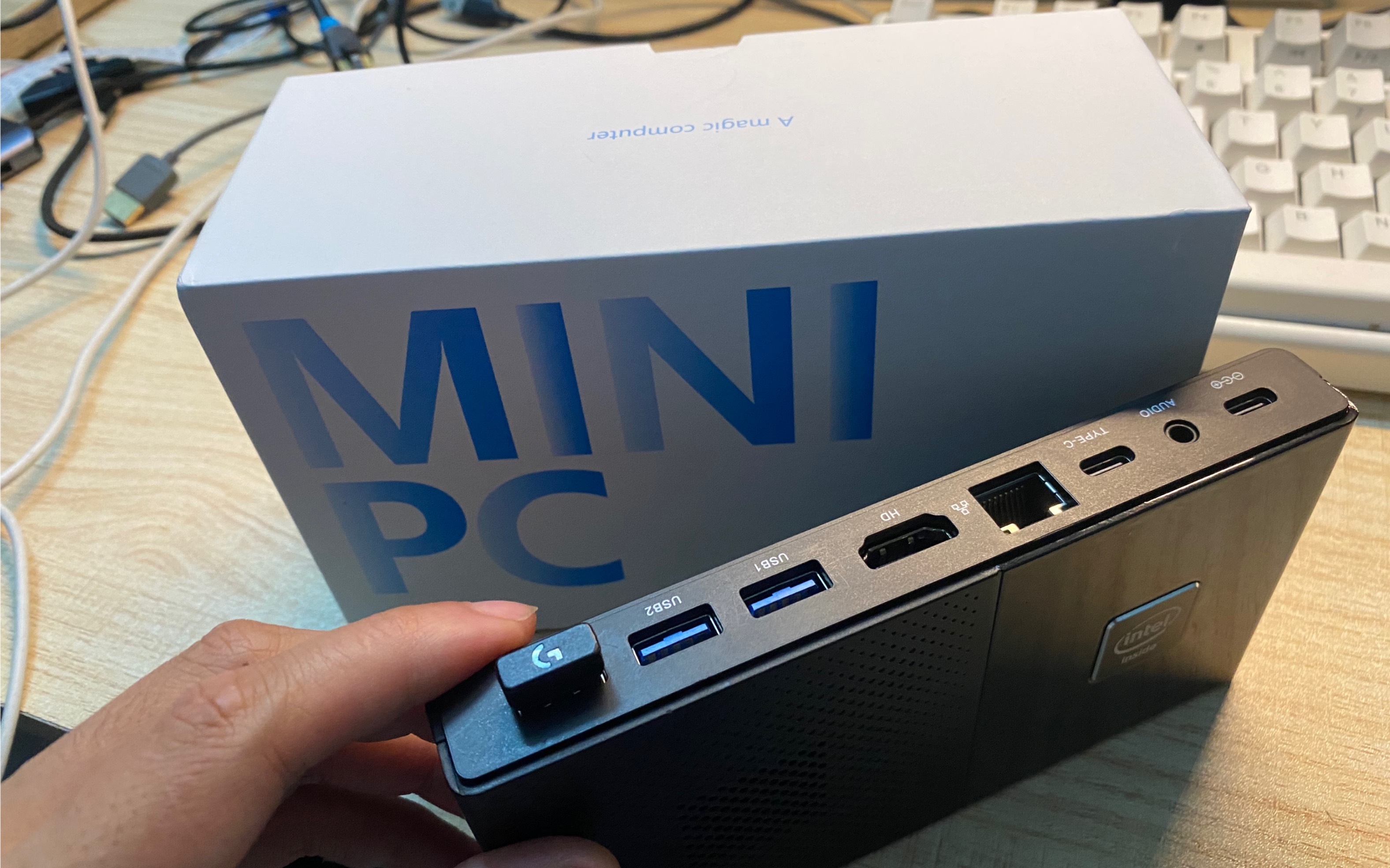最新10nm赛扬n5105性能约等于i5 7200u的小电脑使用体验