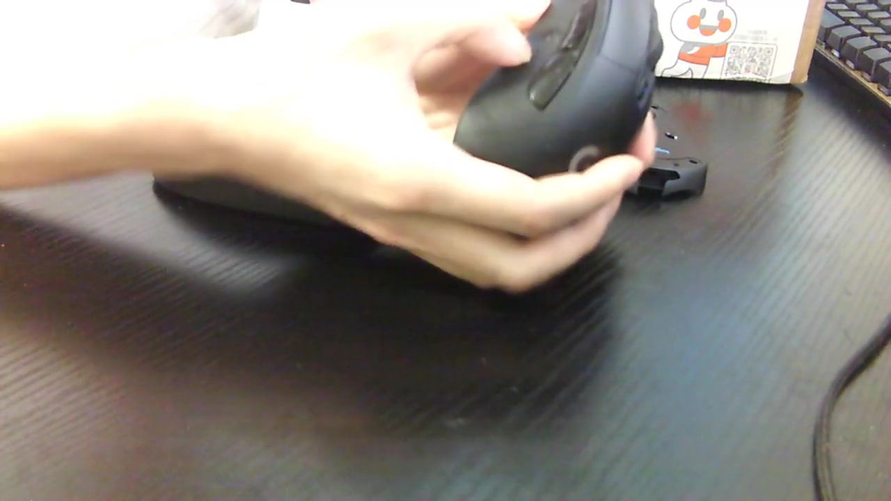 罗技G403双模版(无线)换G703双模版外壳解析视频-反正我也没差2018...