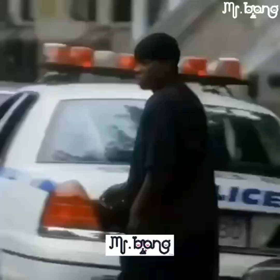 实拍美国枪击案,事实证明中国禁枪是对的。快乐美利坚,枪击每一天!