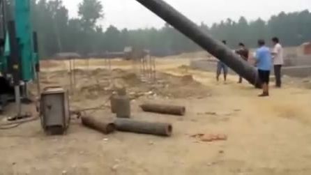 专用小型管桩机施工