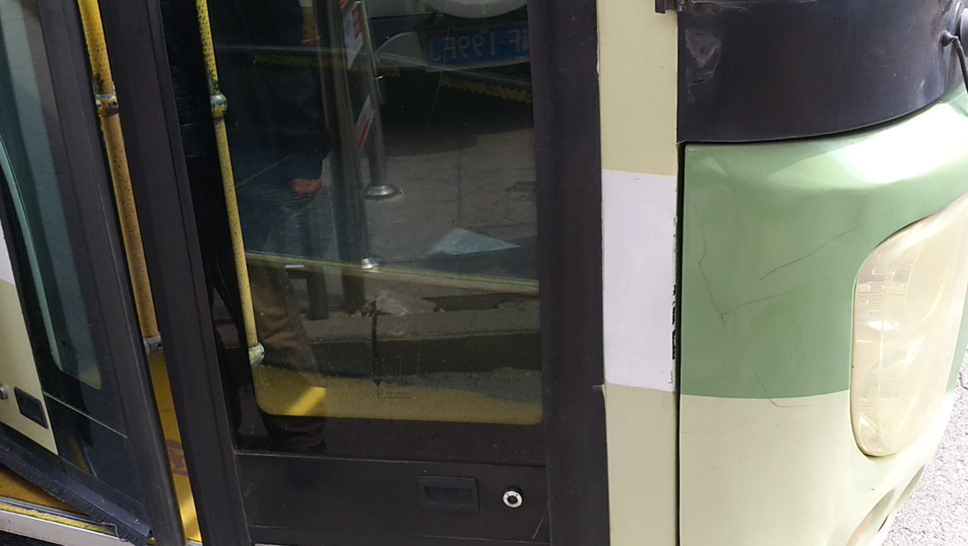 北京公交 房27路福田LNG呆子89713京南嘉园出站