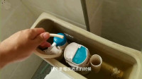 卫生间马桶便池里存水太多溅屁屁,原来可以这样调节很简单