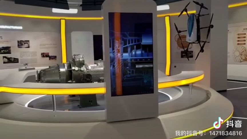 互动滑轨屏#创意设计 #展厅 #展厅设计 #滑轨屏互动