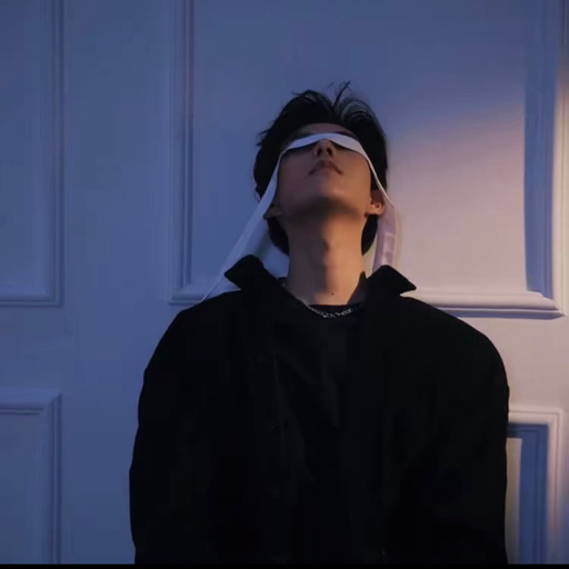 神秘的读书人 