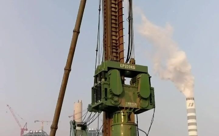 EP320KS免共振振动桩锤配合内掘振动大直径PHC管桩工法