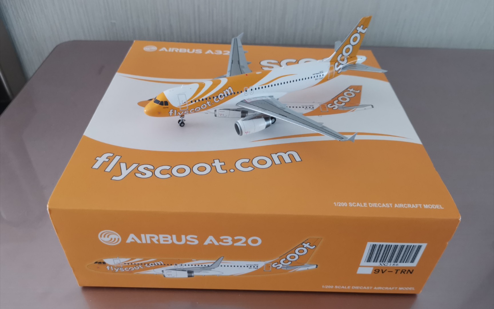 [飞机模型开箱] jcwings 1:200 A320ceo IAE V2500发动机 开箱
