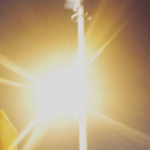 你看一一这黑从未死去 