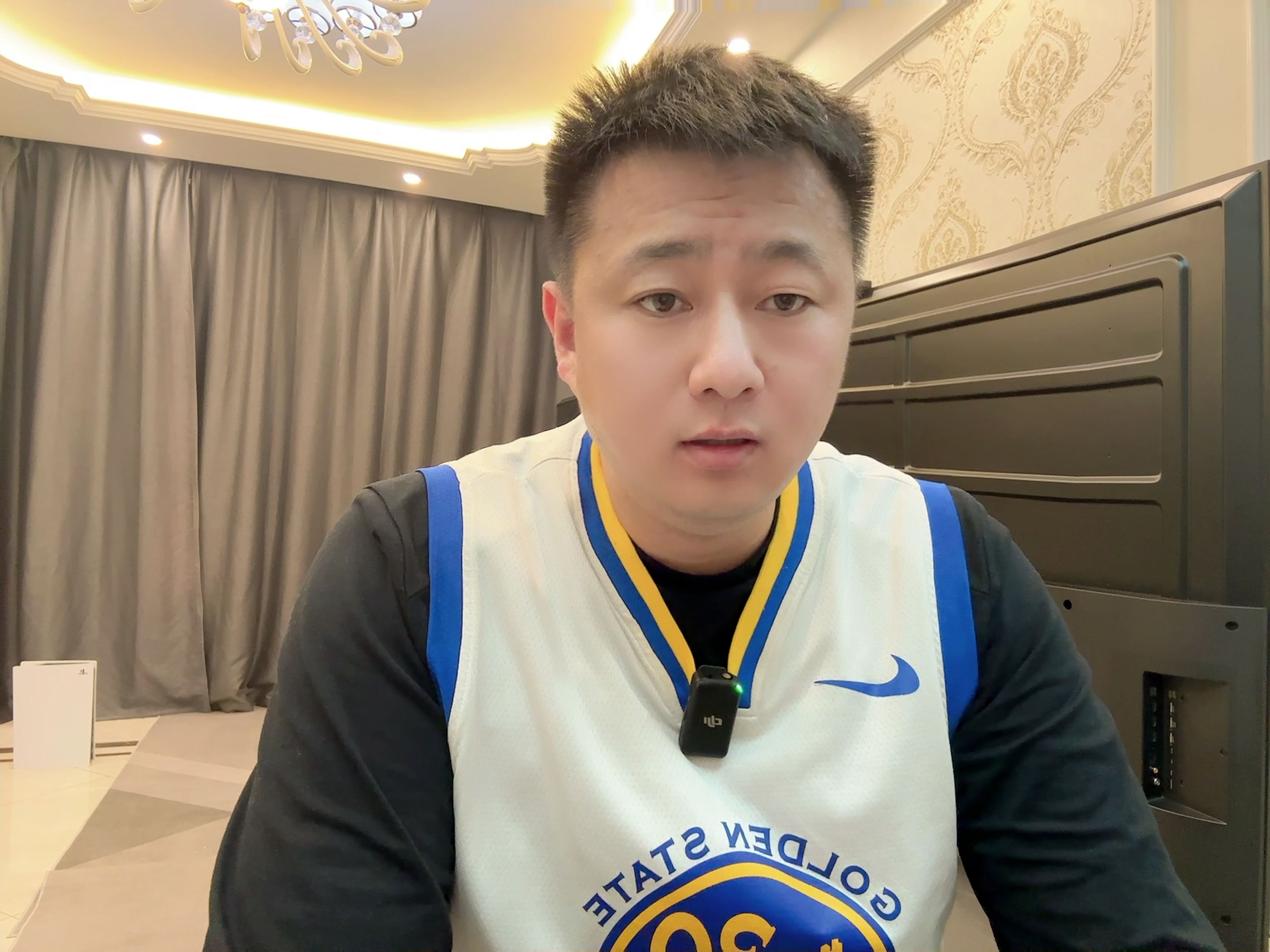 Vidda 发现 X 2025款 VS 华为 Vision 智慧屏 4 86吋