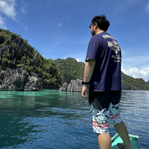 音乐家Leo_全球旅行版 