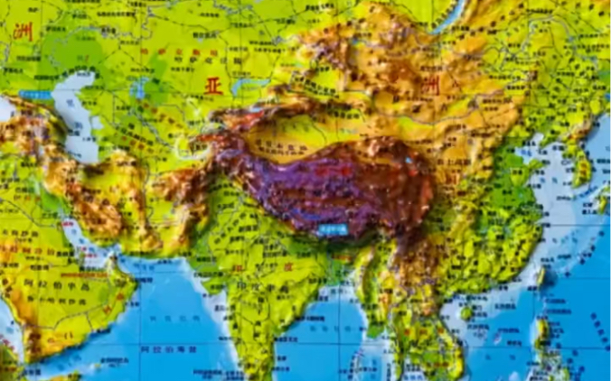 中国地形图与世界地形图,强大的祖国# 地理知识