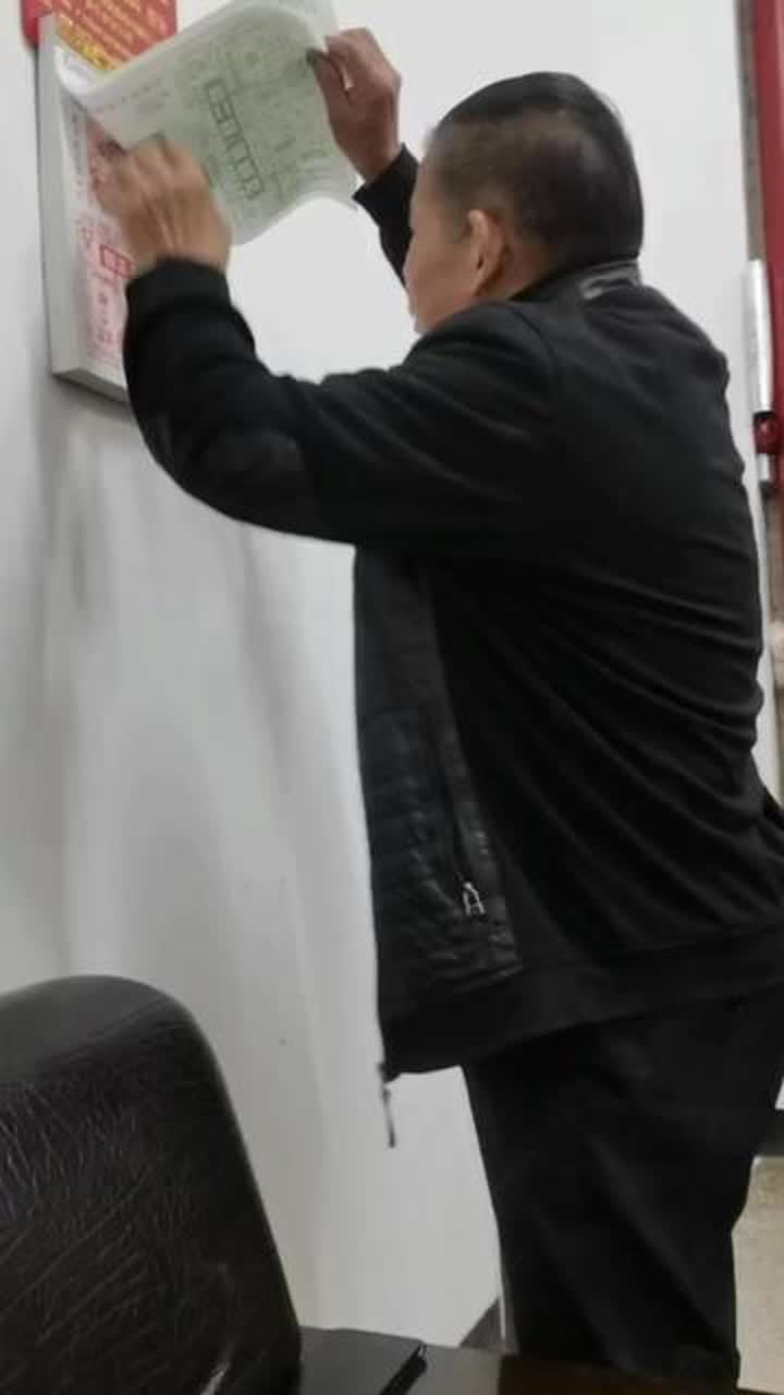 应广大粉丝们要求,用我的专业软件Creo软件给阿伯设计一个篮球蓝球...