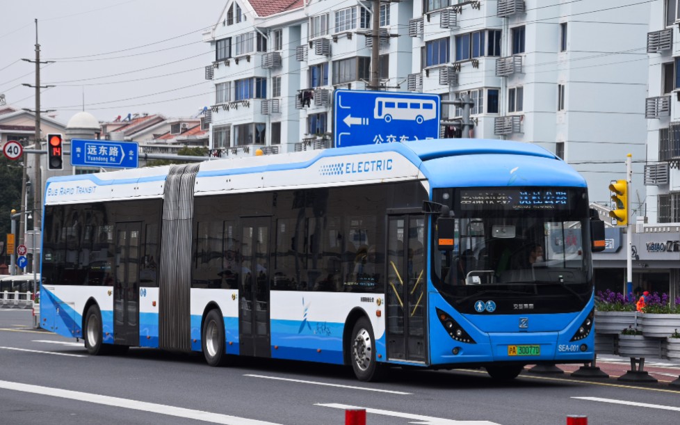 上海公交奉浦快线申沃SWB6188BEV21纯电动铰接车纪实