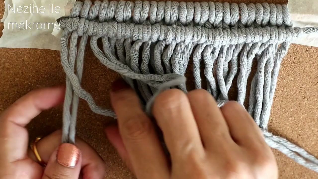 视频教程|用棉绳DIY改造出充满波西米亚风的拖鞋,超简单!
