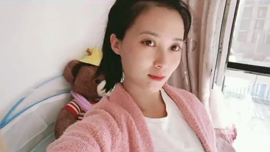 宝妈网上申请信用卡,无工作无收入,今天卡邮到了额度让人吃惊
