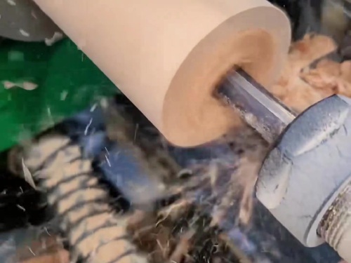 短研磨器胡椒罐体内外一次成型 自动上料 木工车床 胡椒罐