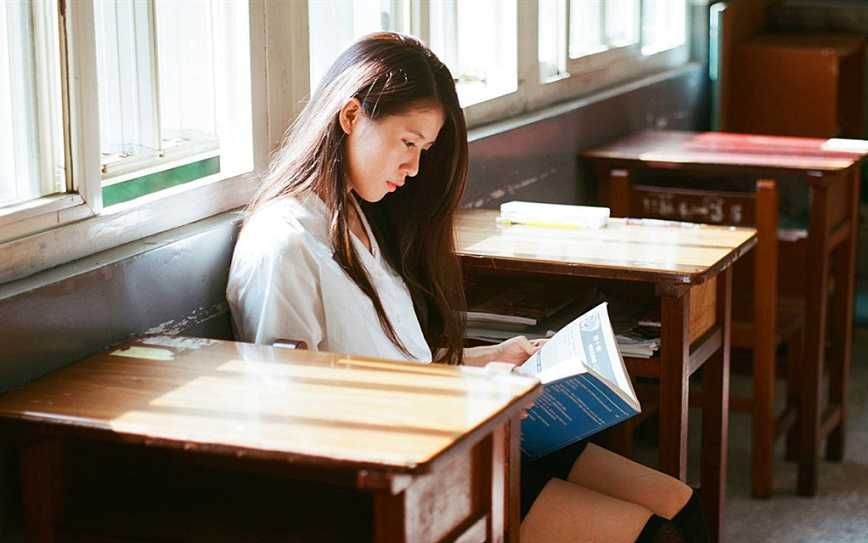 裸条、跳楼、割腕之后,大学生又上吊自杀,聊校园贷作孽始末