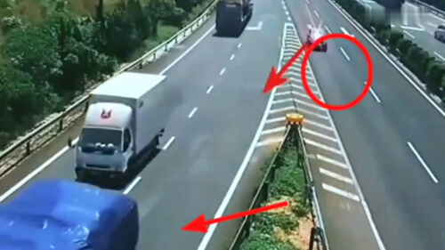 高速上倒车真是太惊险,真不知道司机是怎么想的,在高速路上无知有多可怕
