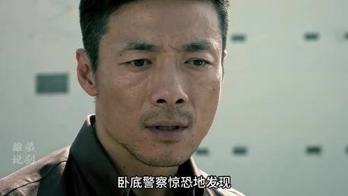 毒贩把缉毒警察折磨了10年,变得不成人样,被低估的缉毒电影