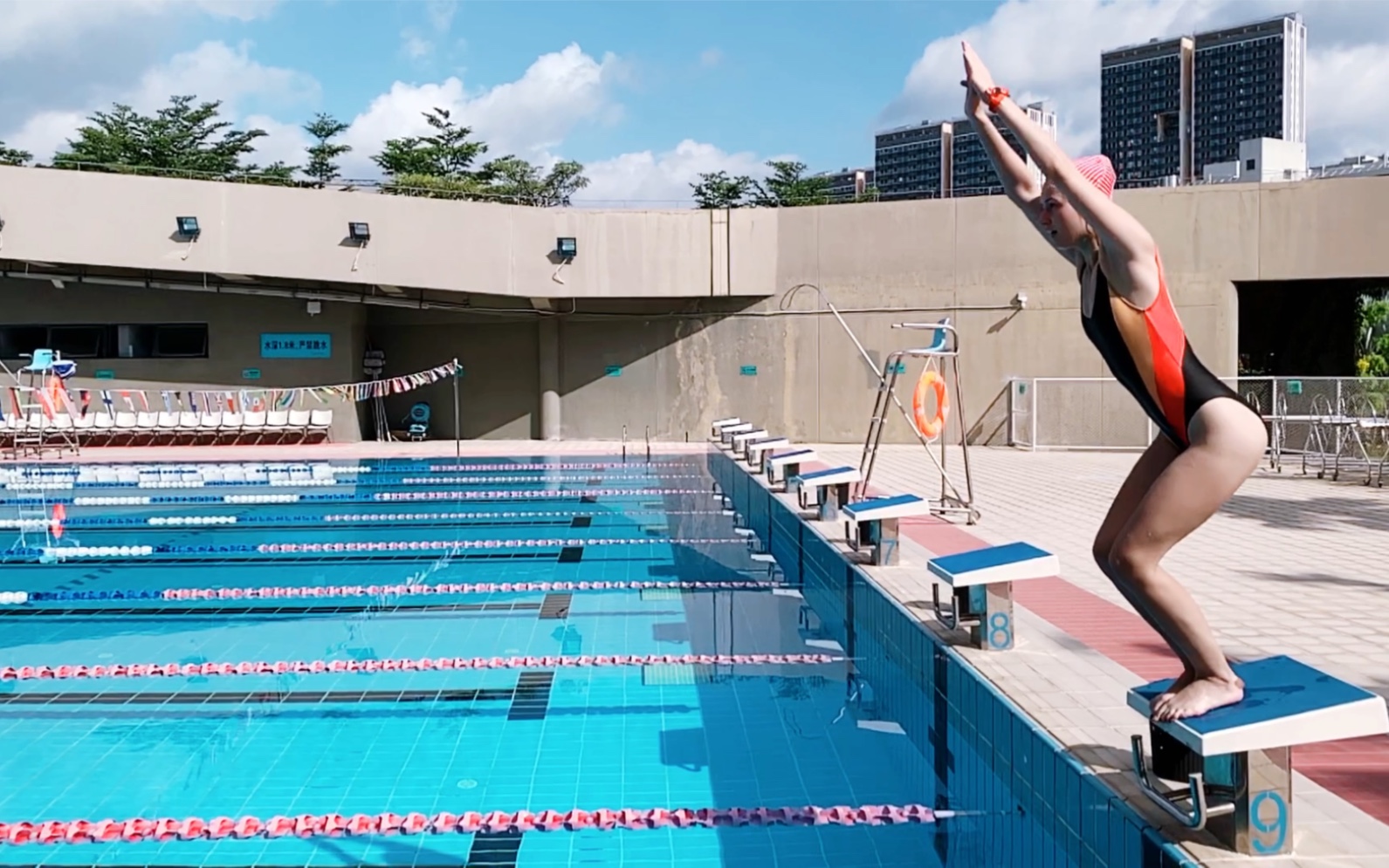 6:00每天。我的时间表.我的空闲时间怎么办?游泳课,跳水,自由潜水