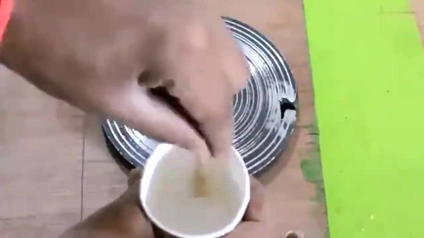 教你自制一台磨粉机在家就可磨面粉,简单又实用