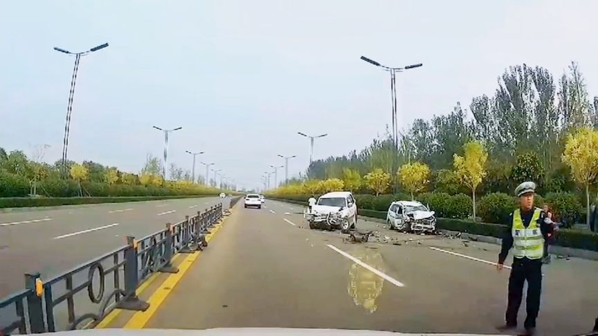 交通事故合集:违反交规以命犯险,死神紧跟其后!
