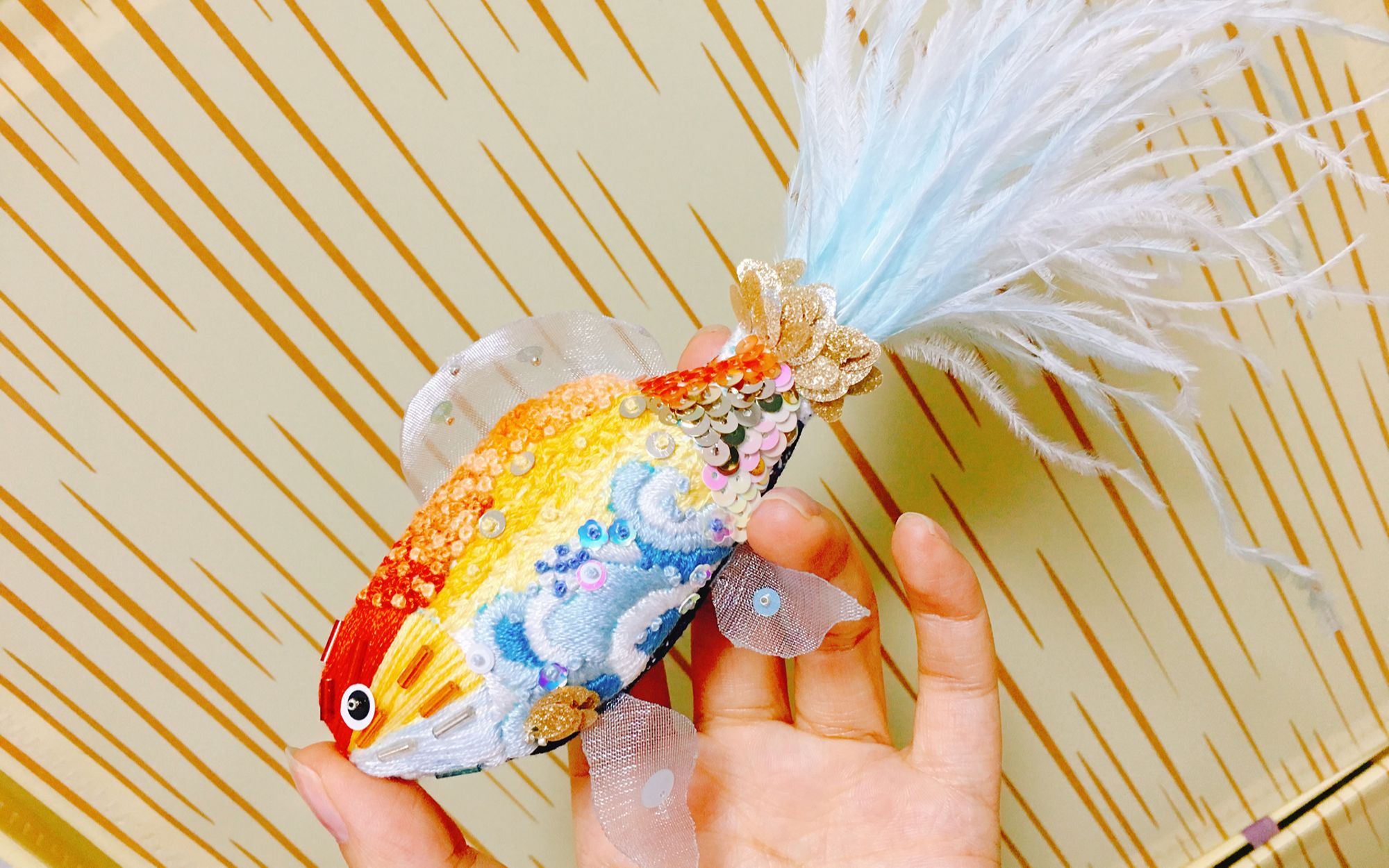 「刺绣教程」这个精致的锦鲤挂饰,做好了只想收藏(上)