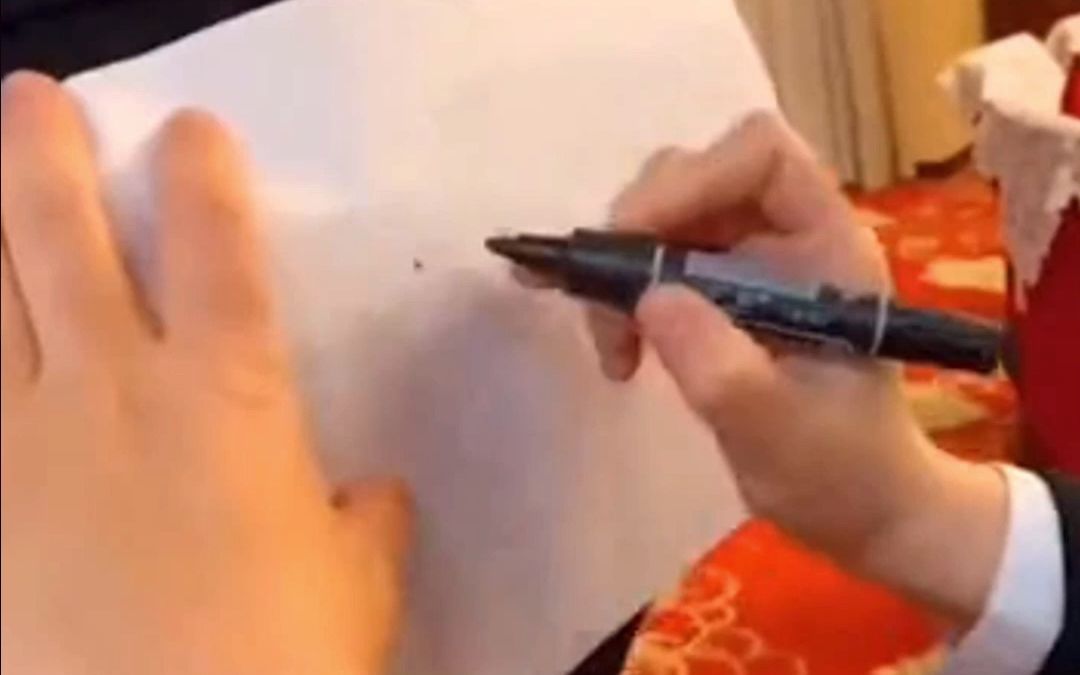 当你的代码以一种奇怪的方式运行起来了,千万不要再去动它了!