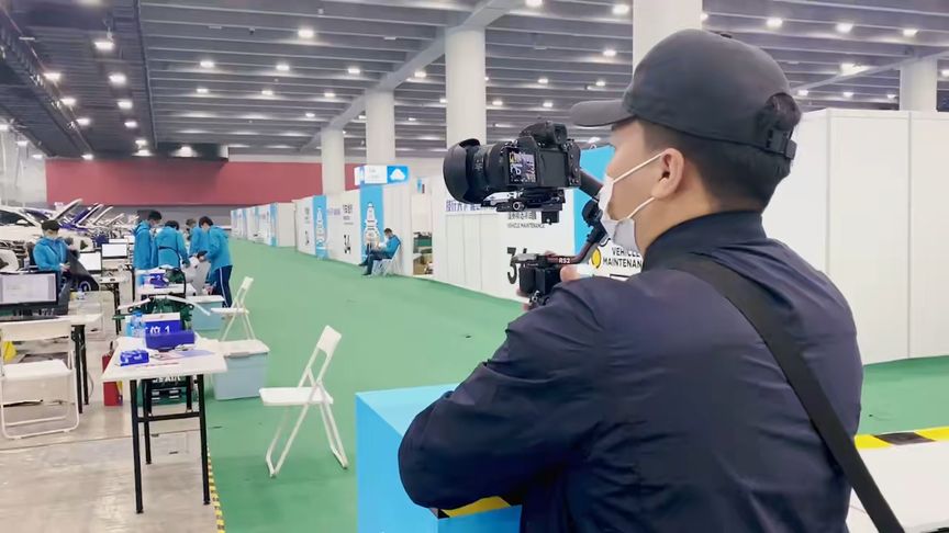 第一届全国技能大赛-汽车维修比赛现场