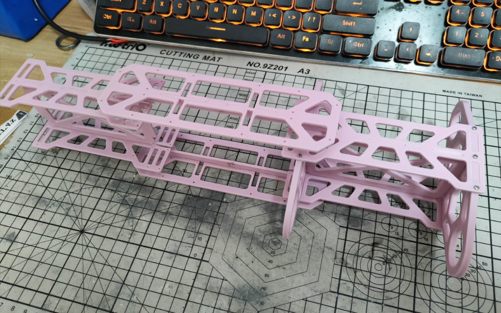 线传动机器狗骨架制作更新中…