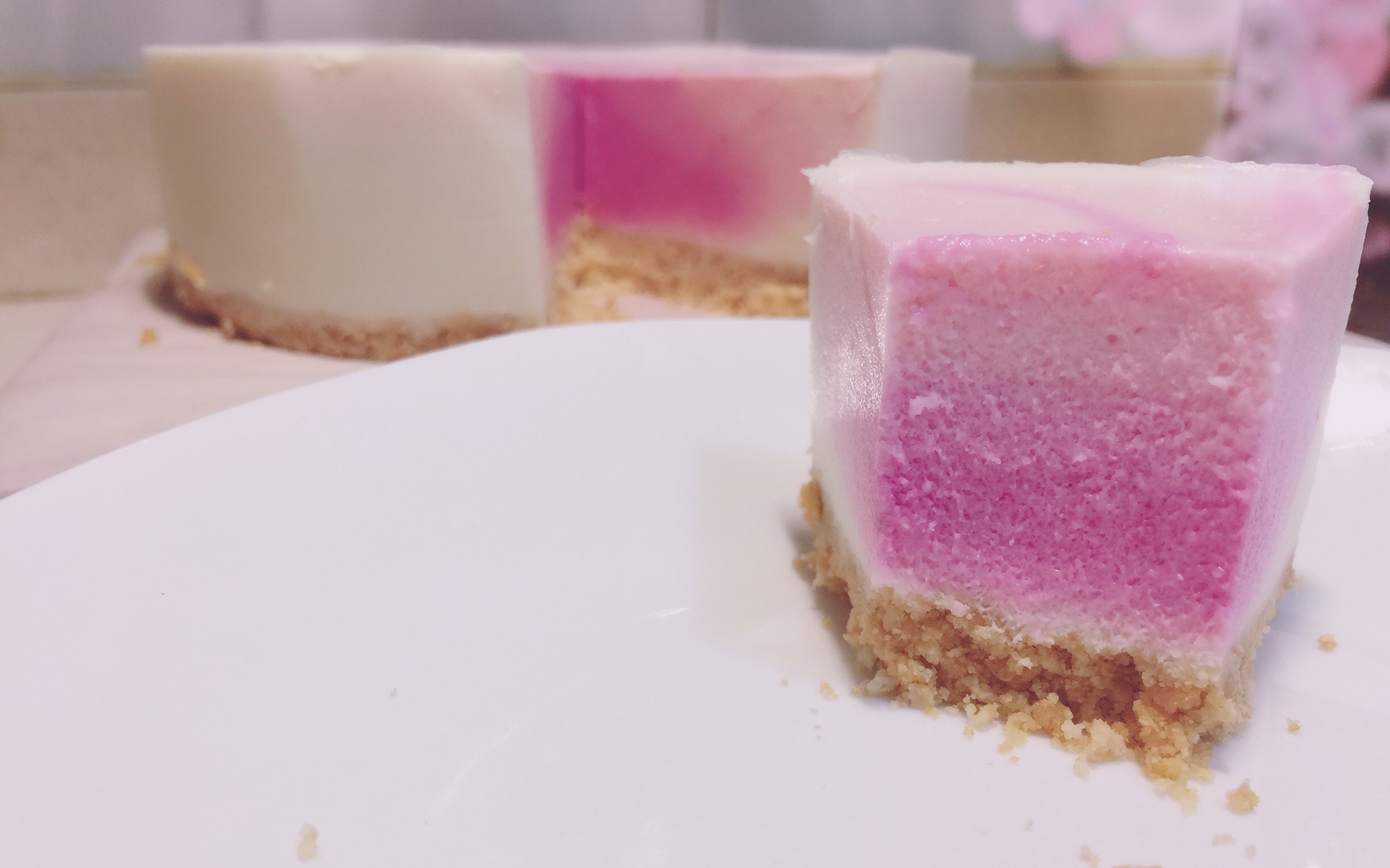 【火龙果渐变慕斯】不需要烤箱不需要打蛋器小白操作